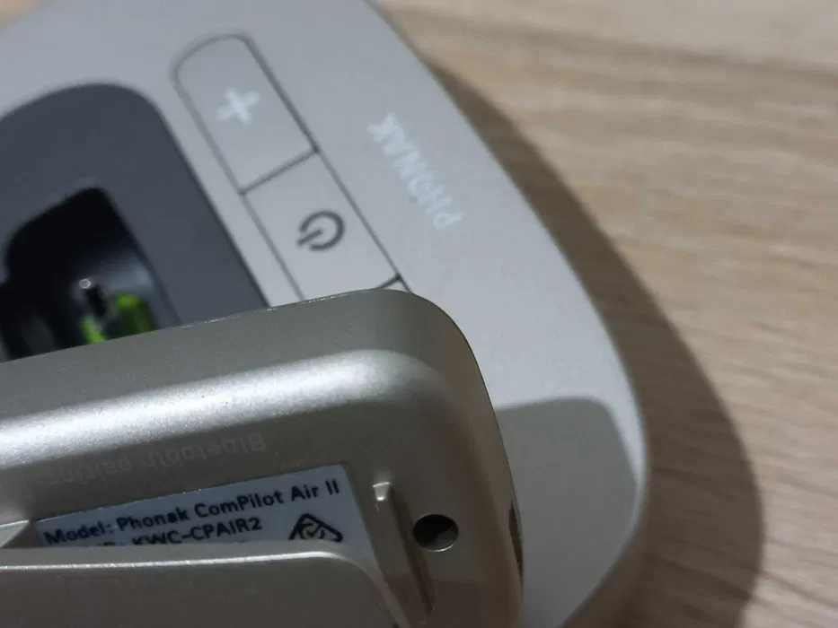 Phonak ComPilot AIR II- Phonak TVLink II base station Proteze Auditive Targu Jiu • OLX.ro