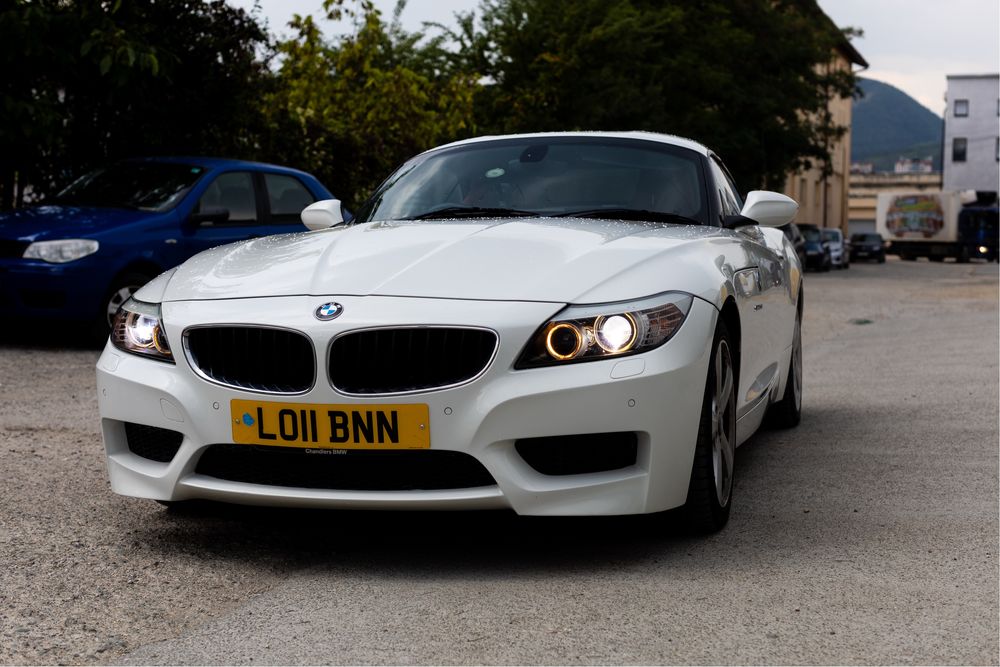 Bmw z4 2012 - volan pe dreapta - asigurat - itp Brasov • OLX.ro