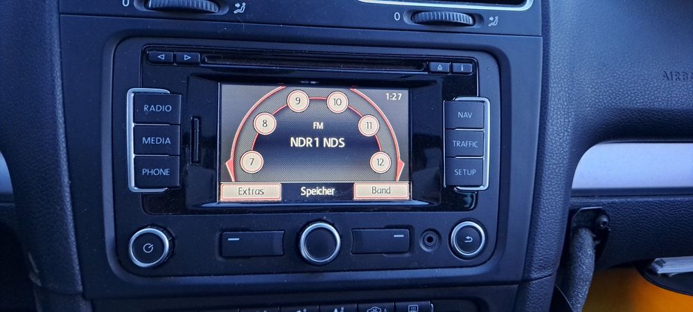 Vând navigație originala VW RNS 315 sau 310 cu cod Cluj-Napoca • OLX.ro