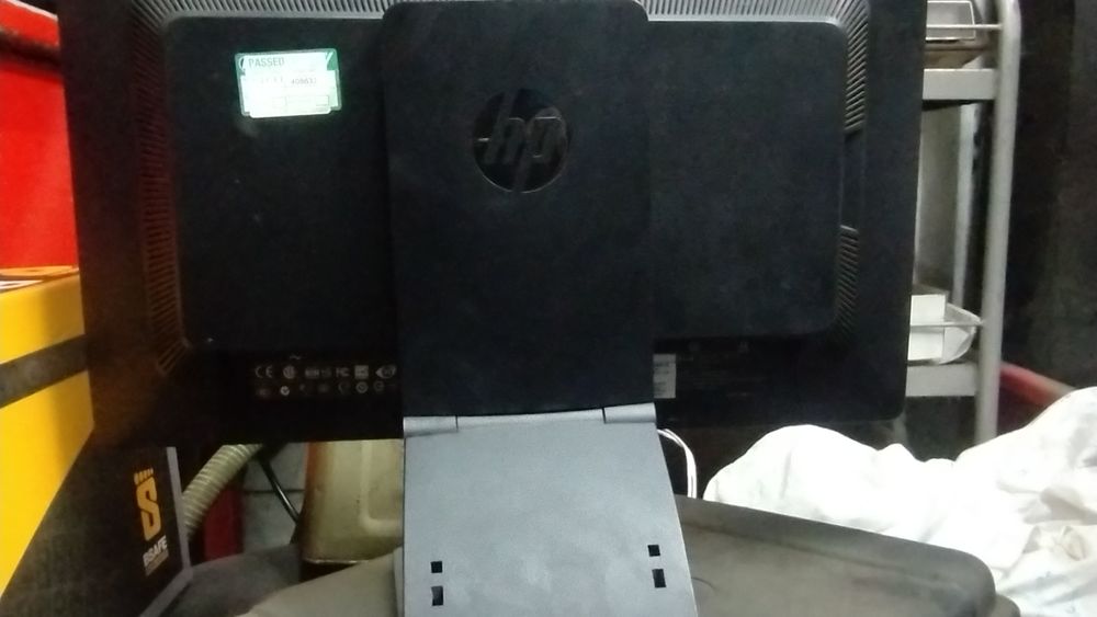 Монитор hp ползван съвсем малко гр. Пловдив Коматевски възел • OLX.bg