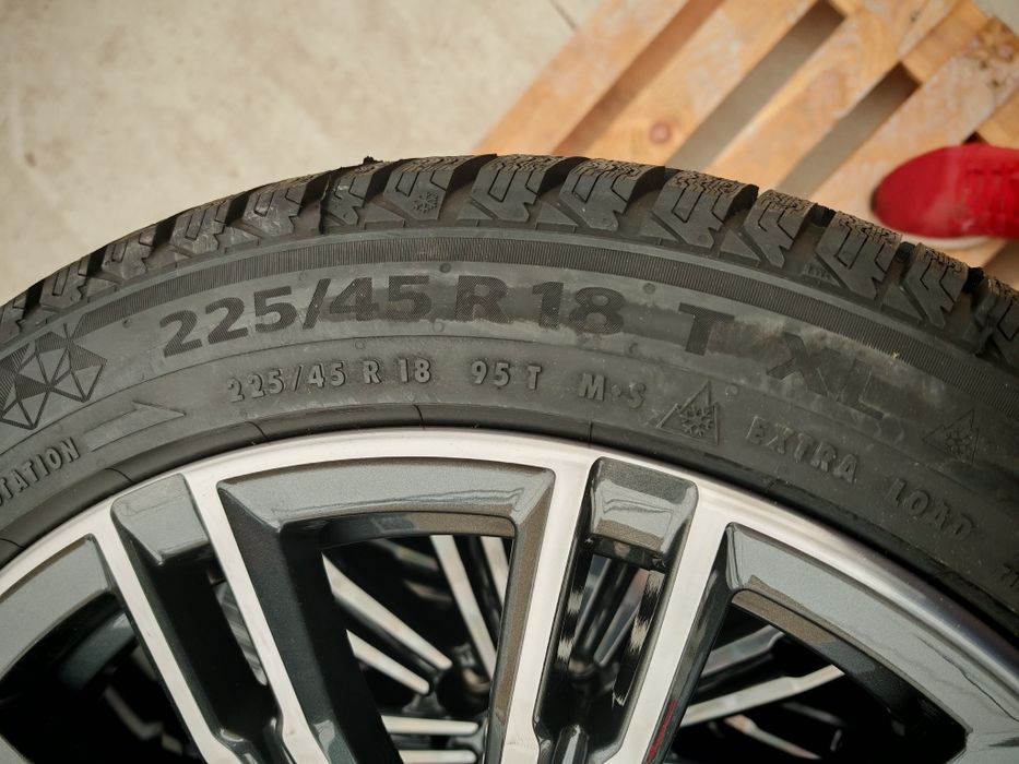 Vand roti de iarna pentru BMW seria 3G20,seria 4 G22 pe 18 style 790M0 ...