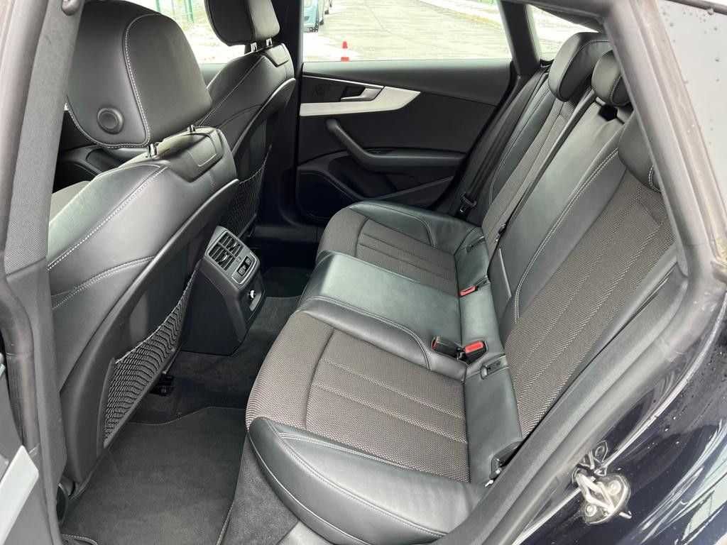 Dezmembrez Audi A5 Sportback 2 0 Tdi Audi A5 S Linne Bara Fata A5 Far