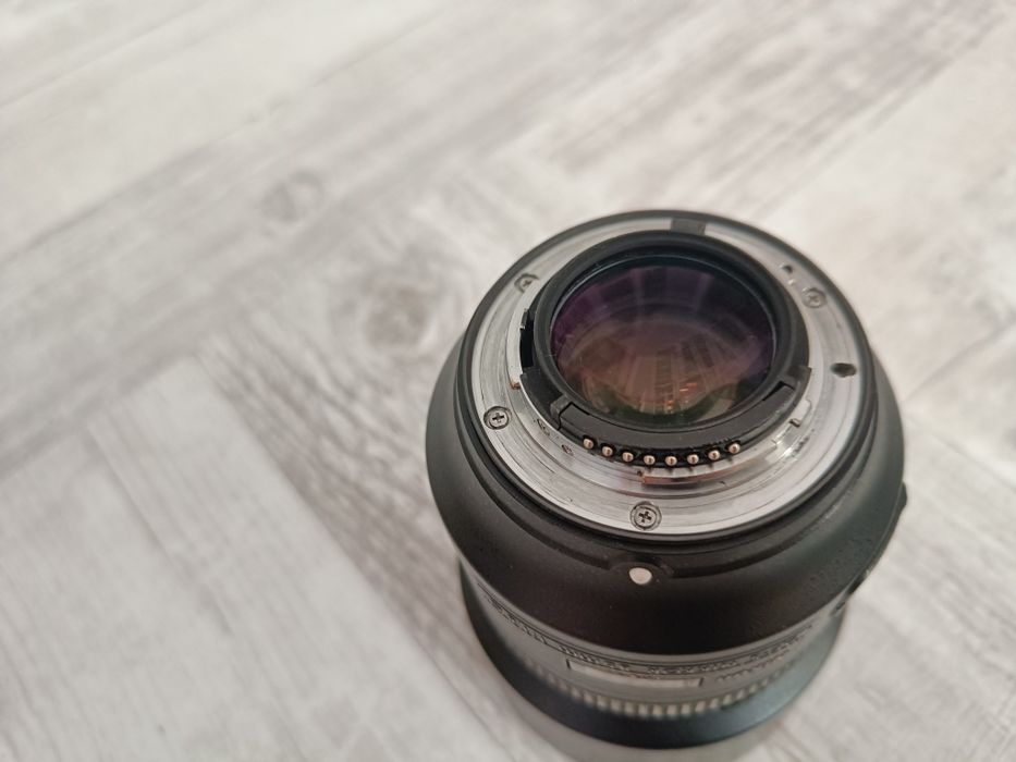 Obiectiv Nikon 85 mm F 1.8 Mamaia-Sat • OLX.ro