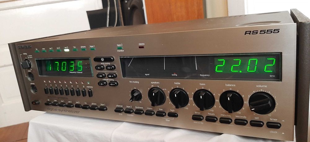 Amplituner Sony STR V55,Siemens RS 555 Chisineu-Cris • OLX.ro