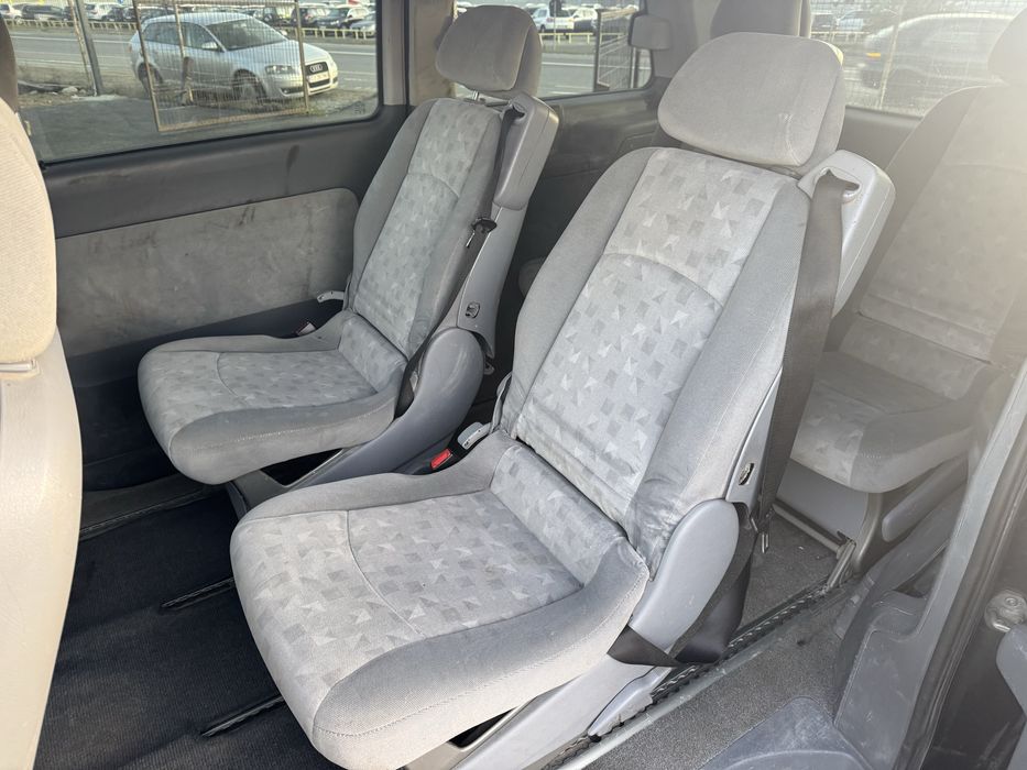 Mercedes Viano / Automat / 6 locuri Floresti • OLX.ro
