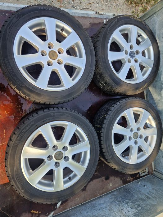 Jante ca noi Duster. Kia. Nissan. Hyundai 5 x 114.3 R16 Buzau • OLX.ro