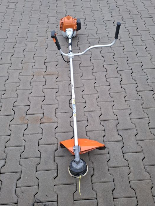 Motocoasa Stihl FS 235 Oradea • OLX.ro