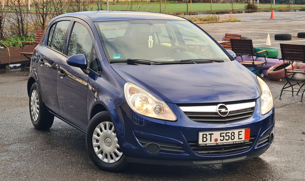 Opel Corsa D ~ Edition 2010 * 1.2 Benzina Clasic * Navi * Pilot * Zoll Ploiesti • OLX.ro