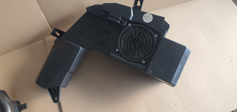 Boxa tub de bas subwoofer audi a4 b7 audi a4 b6 avant berlina sedan ...