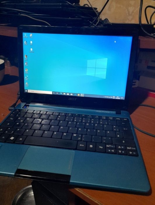 Mini laptop Acer Aspire one Arad • OLX.ro