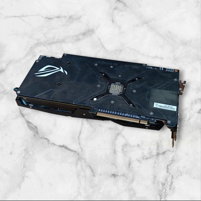 Placa Video Gaming Asus ROG STRIX Vega 64 8GB CS2 Fortnite ca GTX 1080 ...