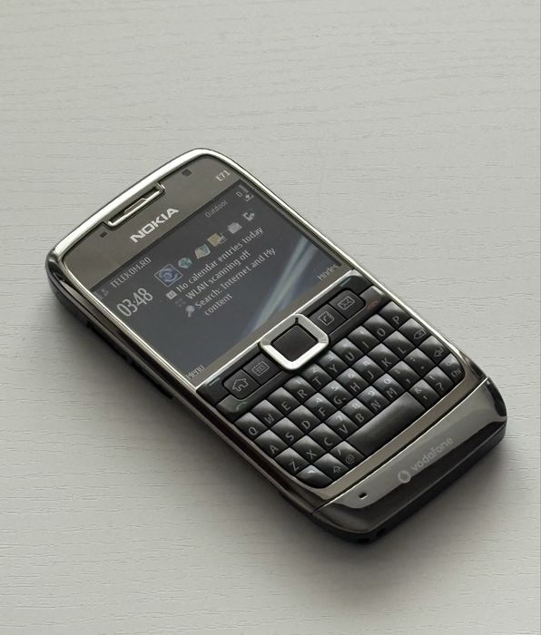 NOKIA E71 impecabil, perfect functional! Liber in orice retea Bucuresti ...