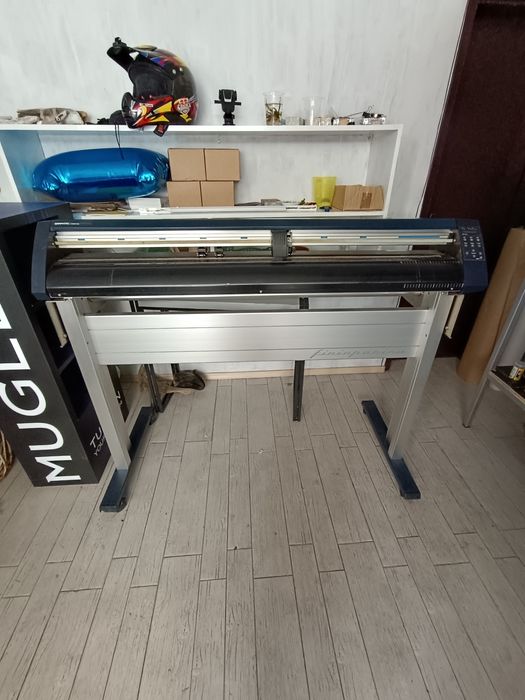 Режещ плотер Graphtec CE 3000-120 ПРОДАВАМ ЗА ЧАСТИ гр. Пловдив ...