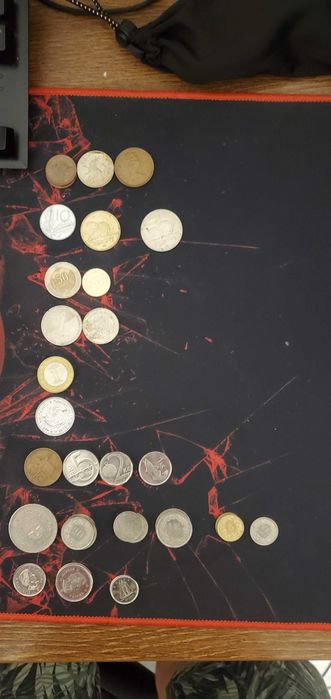 Monede americane vechi plus alte monede care provin din alte țări ...