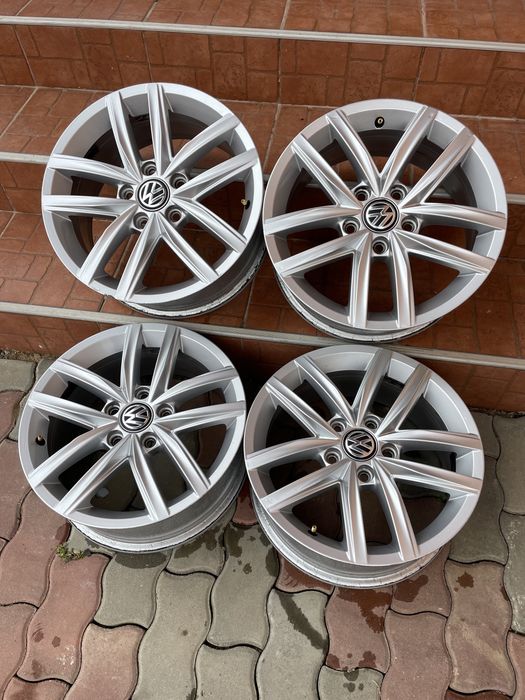 Jante de aluminiu originale VW Golf 7 R16 Reghin • OLX.ro