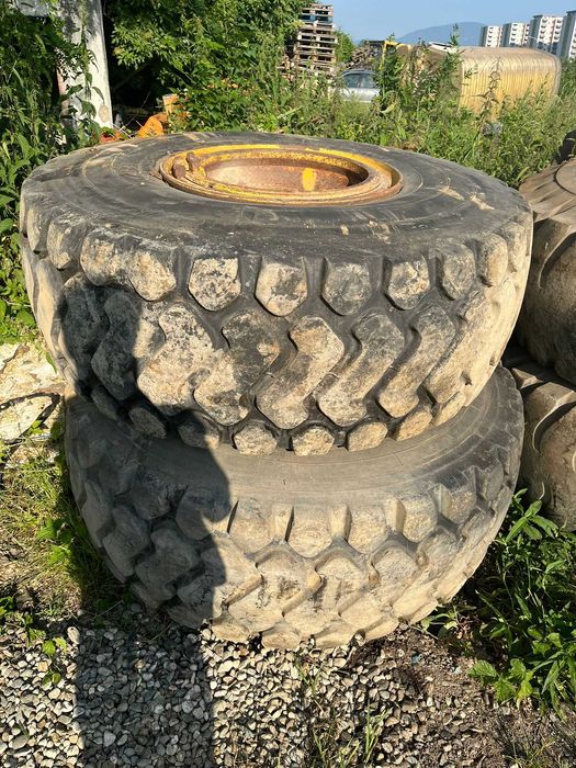 Anvelope/Cauciucuri cu janta pentru utilaje Brasov • OLX.ro