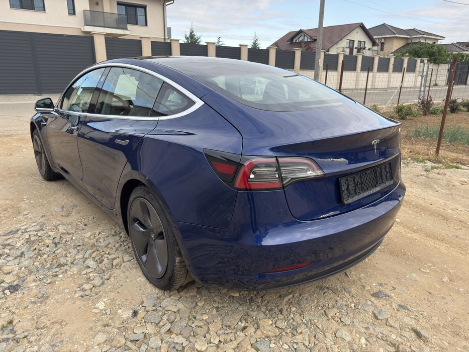 Tesla Model 3 STR+ Craiova • OLX.ro