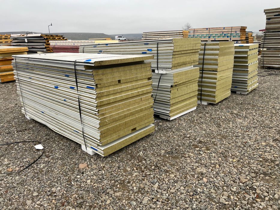 Panouri Sandwich Noi Calitatea 2 Buzau • OLX.ro