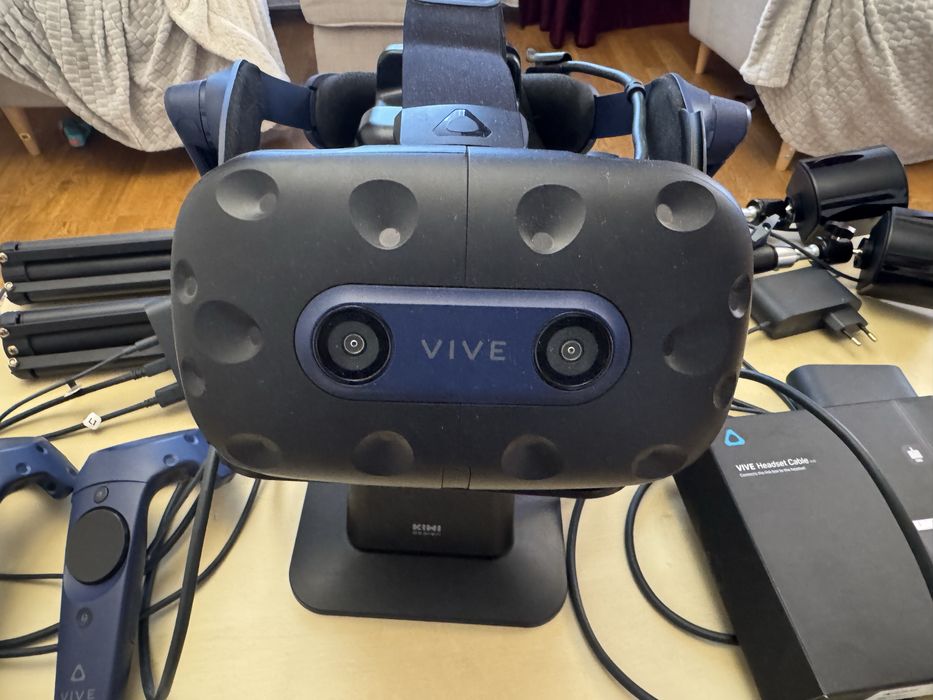 VR HTC VIVE Pro 2 Full Bundle (set complet) Ilfov Baneasa • OLX.ro