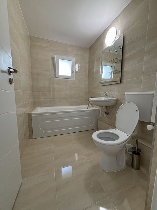 Inchiriez 2 camere decomandate, zona: Intre Lacuri, Tulcea Cluj-Napoca ...