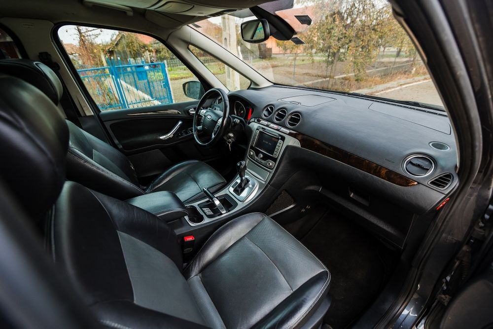 Ford Galaxy Ghia Cutie AUTOMATA, piele, Dublu panoramic, 7 locuri Ludus ...