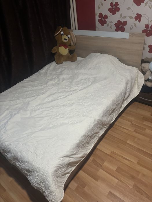 Легло с матрак 140/200 гр. София Надежда 1 • OLX.bg