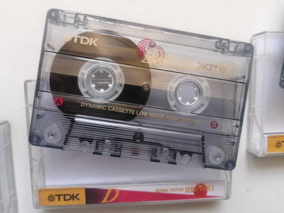 Pachet 11 Casete audio TDK Iasi • OLX.ro