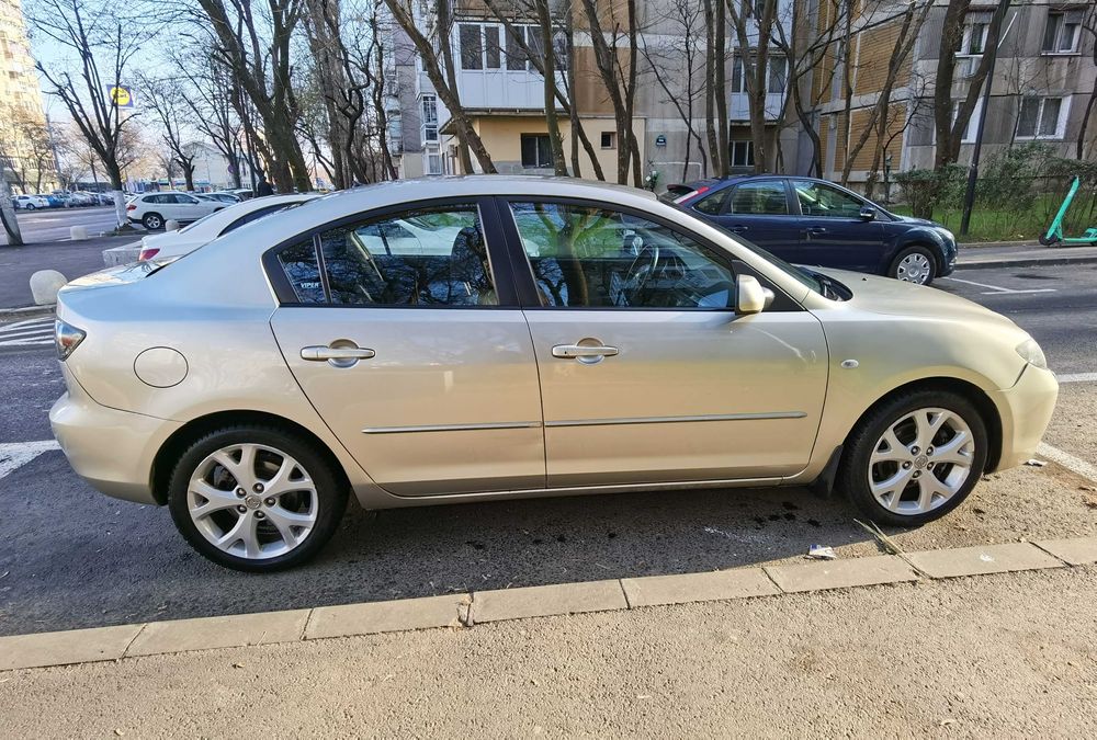 Mazda 3 Sedan GT 2.0 (150CP) benzina, bine intretinuta Bucuresti ...