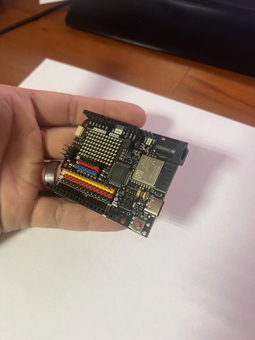 Arduino Uno R4 + Wi-Fi ESP32 S3 Mini Cluj-Napoca • OLX.ro