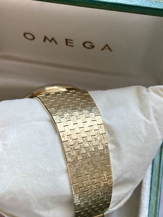 Ceas Omega Geneve aur 14k.an 1970.Bijuterie Brasov • OLX.ro