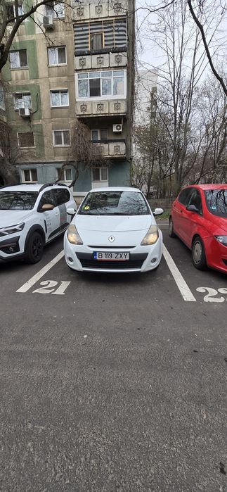 Vând/schimb renault clio Bucuresti Sectorul 6 • OLX.ro