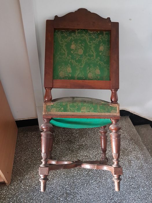 Scaune vechi deosebite Bucuresti Sectorul 3 • OLX.ro