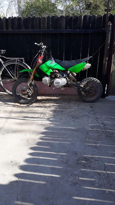 Vand Cross 125 cc in 4 t Buzau • OLX.ro