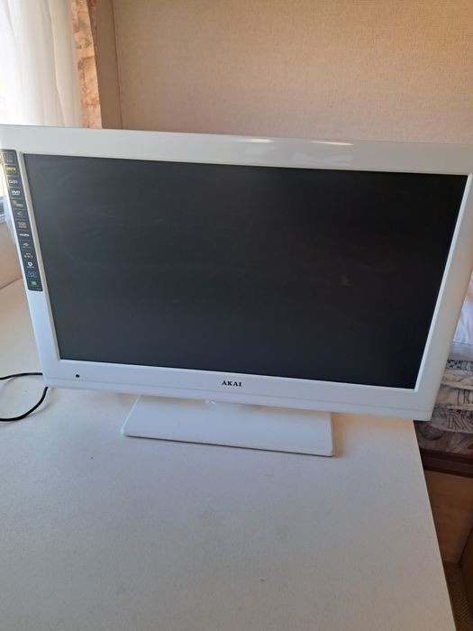 Телевизор 12v. AKAI 22 гр. Нови пазар • OLX.bg