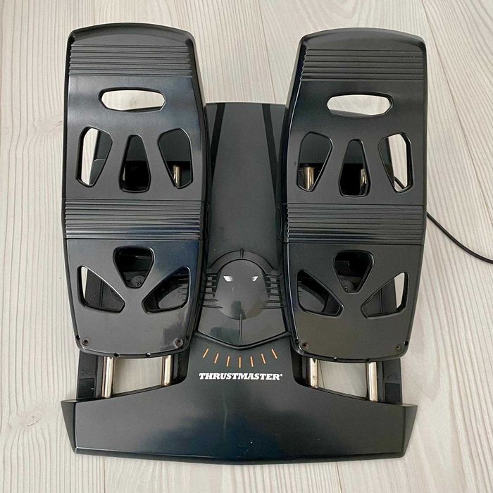 Palonier (pedale) Thrustmaster TFRP Rudder Pedals Voluntari • OLX.ro