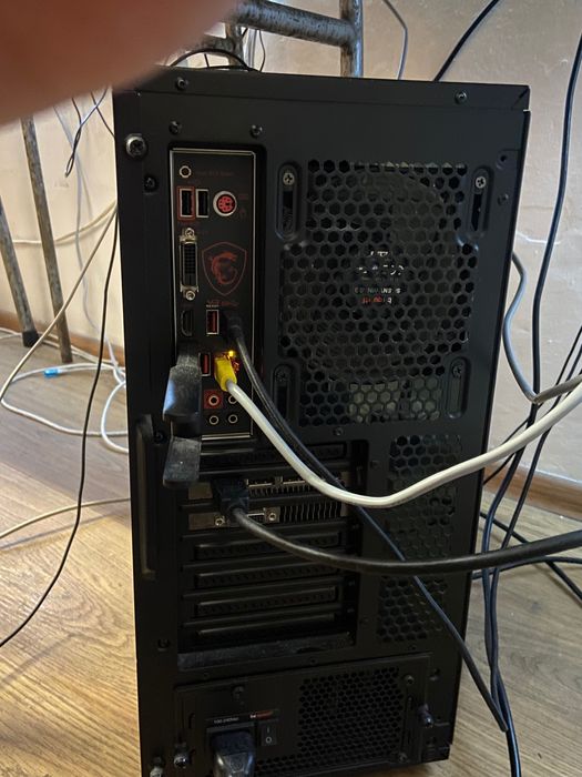 PC - Gaming full setup Iasi • OLX.ro