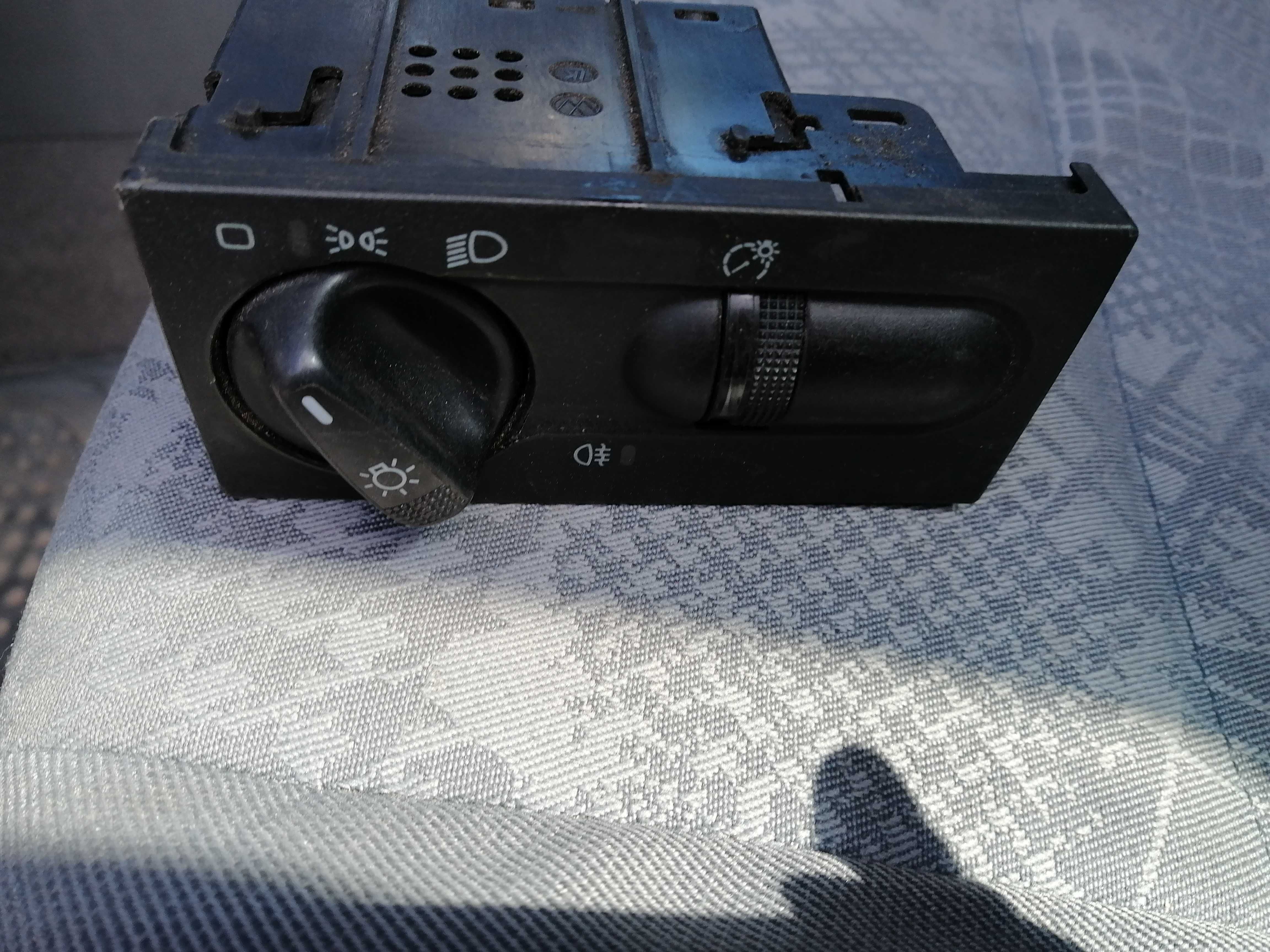 Голф 3 на части,vw golf, врата,моторче чистачки,водна помпа гр. София ...