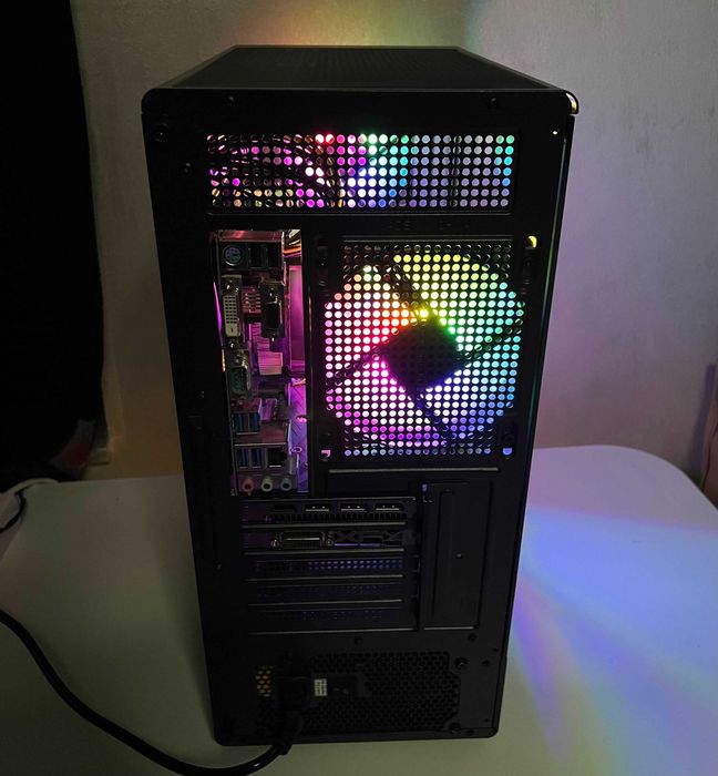 OFERTA PC Gaming i5 cu placa video 8 GB 16 Ram Cs2 Fortnite Fivem Gta5 ...