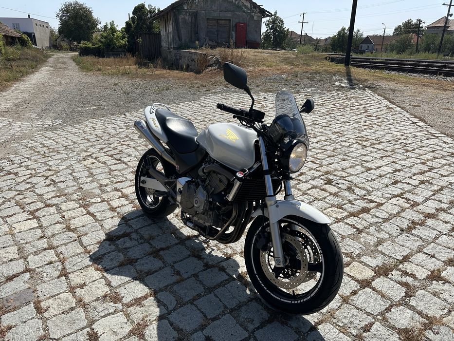 Honda hornet 600 LIMITAT A2 35kw! R.A.R efectuat! Sarmasag • OLX.ro