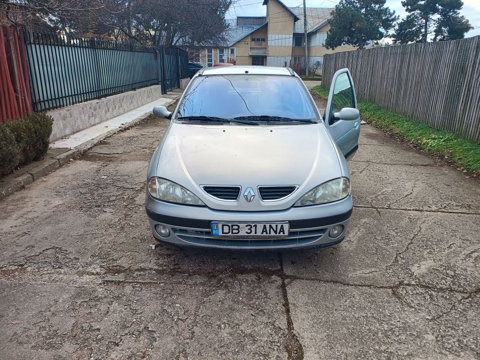 RENAULT MEGAN, unic proprietar! Targoviste • OLX.ro