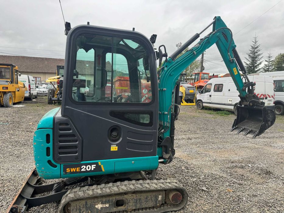 Miniexcavator 2 tone Sunward SWE20F , 2022 Negresti-Oas • OLX.ro