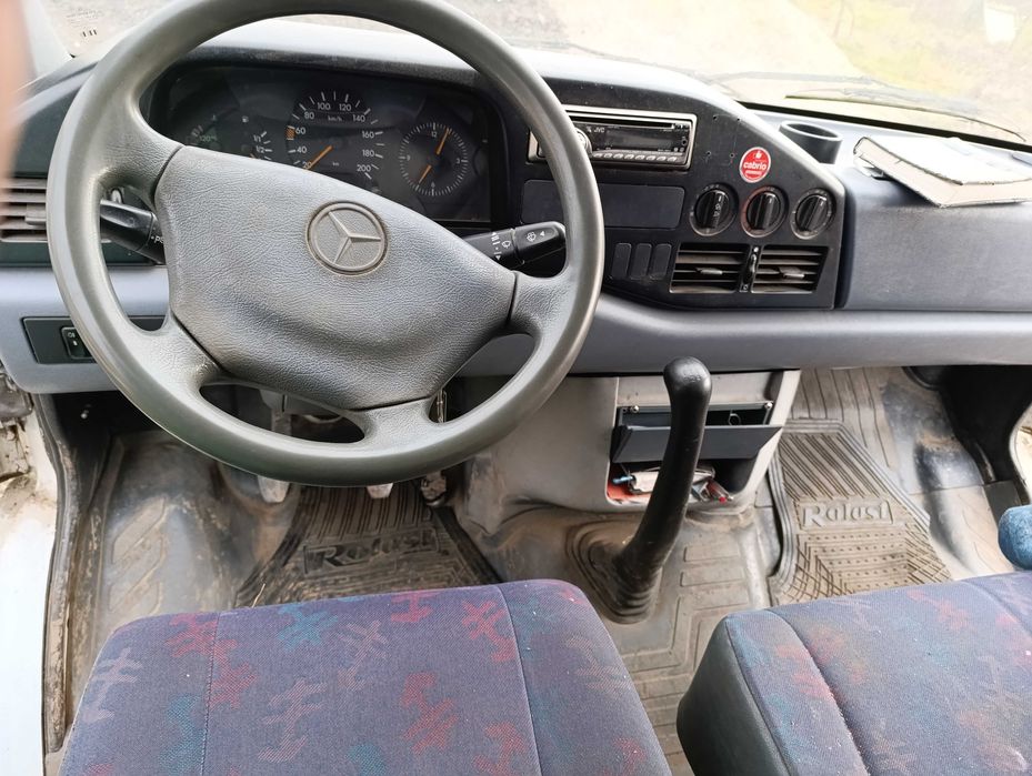 MERCEDES Sprinter 208D Zimbor • OLX.ro