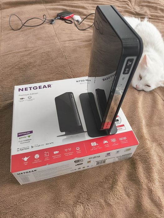 Router wireless Netgear N750 Olteni • OLX.ro