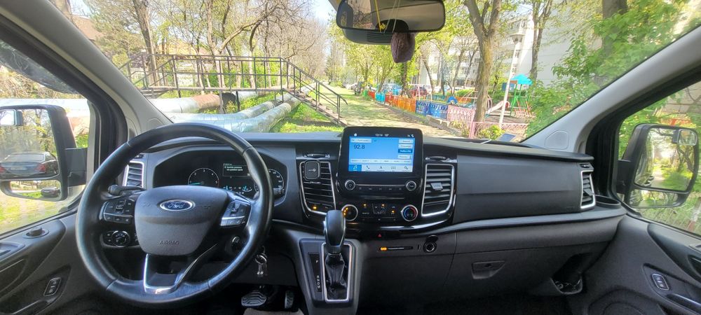 Ford Transit Custom Valenii de Munte • OLX.ro