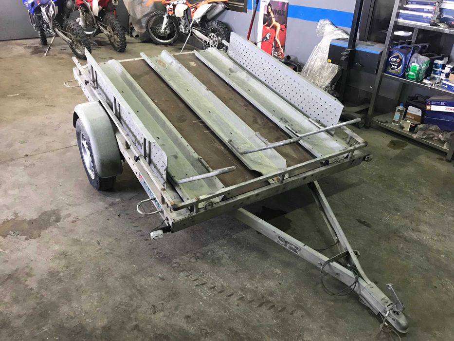 Remorca stema moto de inchiriat Brasov • OLX.ro