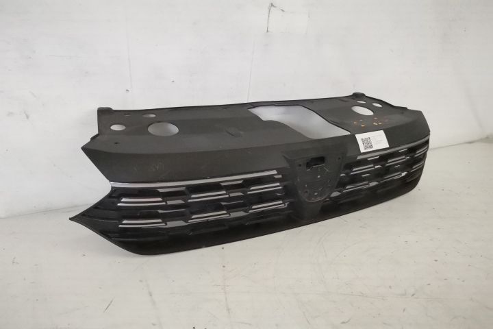 Grila Centrala Radiator Originala In Stare Buna Dacia Logan 3 2020 202... Bucuresti Sectorul 6 ...