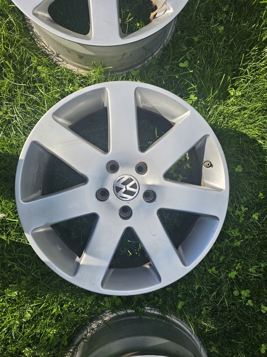 Set 4 Jante R17 Volkswagen 5x112 Craiova • OLX.ro