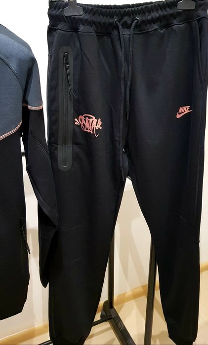 Trening Nike Tech Synah by Central Cee 2025 Sibiu • OLX.ro