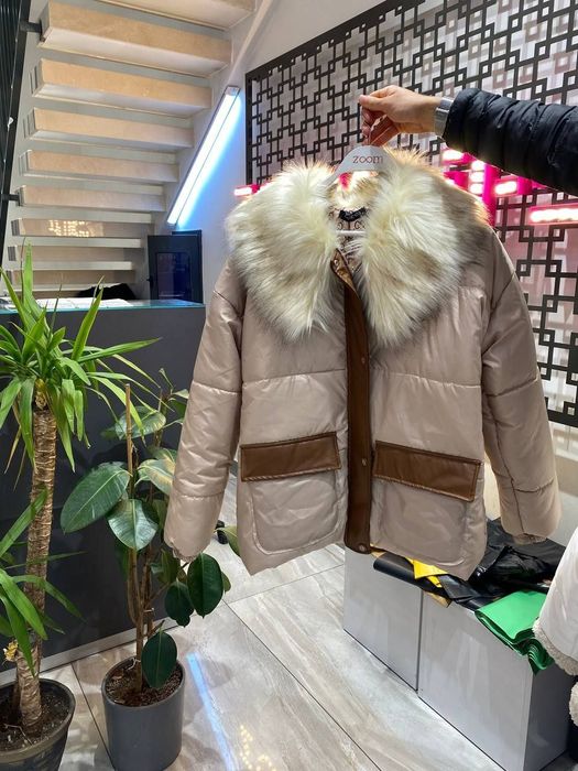 Geaca dama scurtă Targu Jiu • OLX.ro