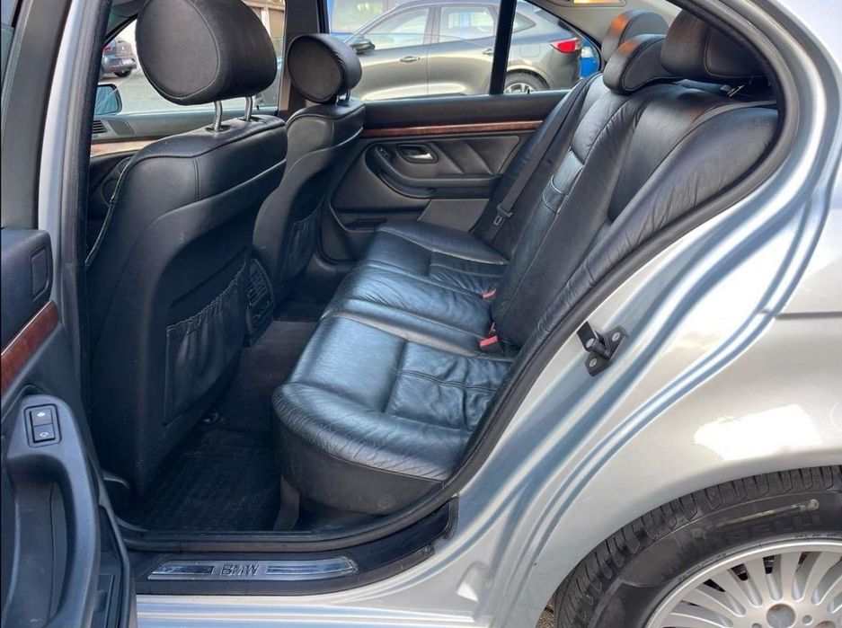 BMW 535i E39 – 3.5L V8 (M62) – 244 CP Retromobil Baia Mare • OLX.ro